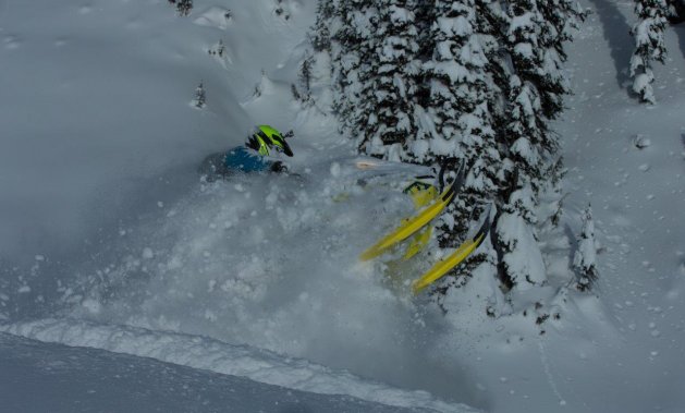 Snowmobiling in Valemount, B.C. | SnoRiders