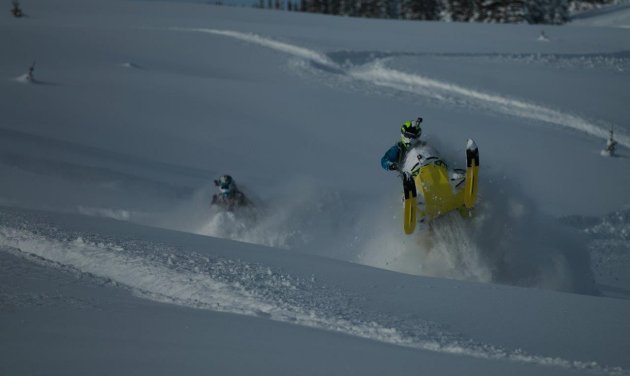 Snowmobiling in Valemount, B.C. | SnoRiders